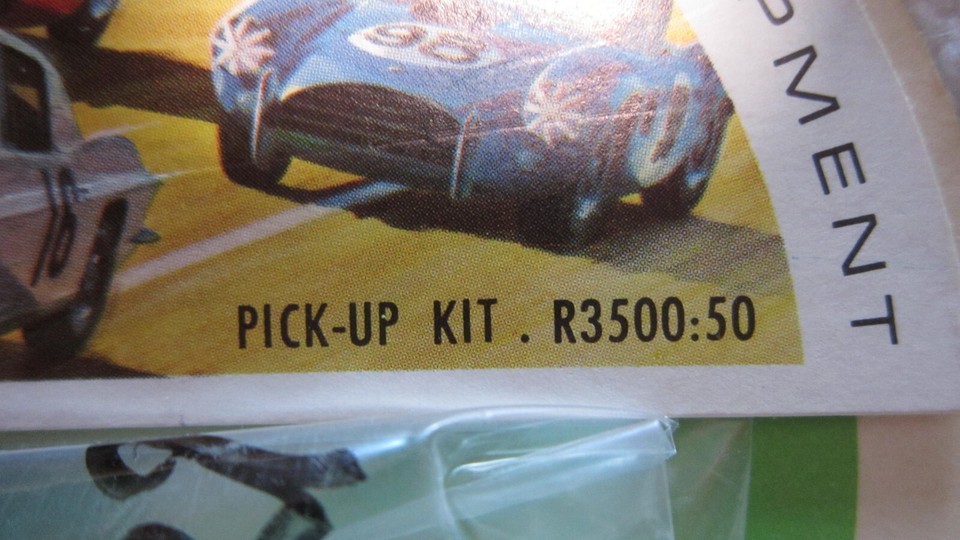 REVELL SLOT CAR PICK UP KIT #R3500.50 | eBay