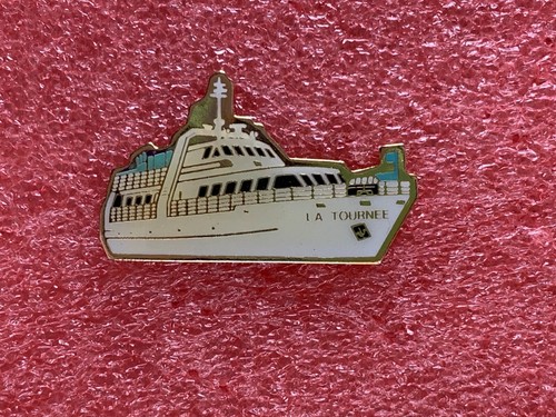 T31 Pins QUEBEC Bateau La Tournée Lac Saint Jean Alma CANADA Lapel pin ...