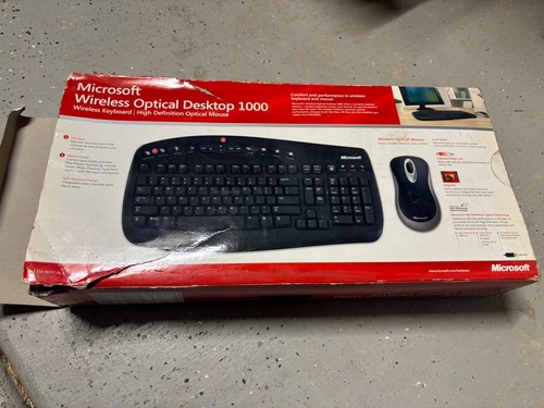 Microsoft Wireless Optical Desktop Keyboard And High Definition Optical ...