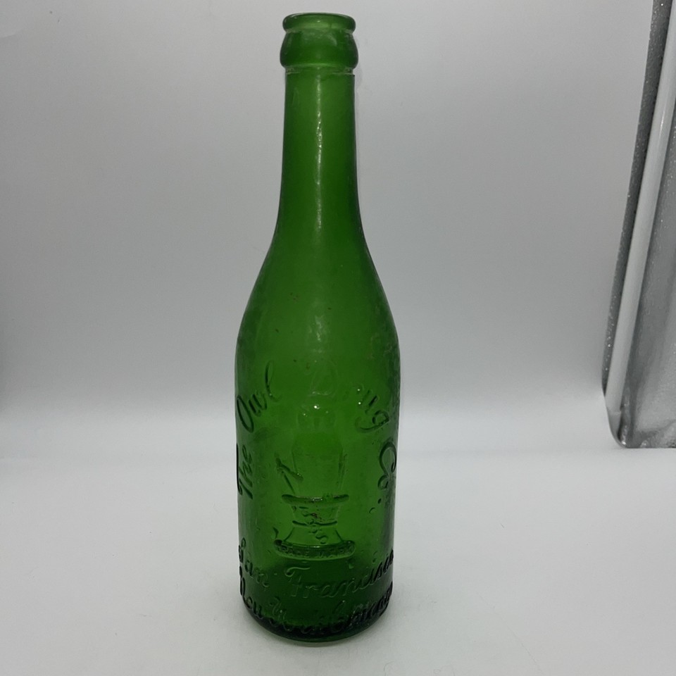 Antique Emerald Green Glass OWL Drug Store Pharmacy Medicine Bottle ...