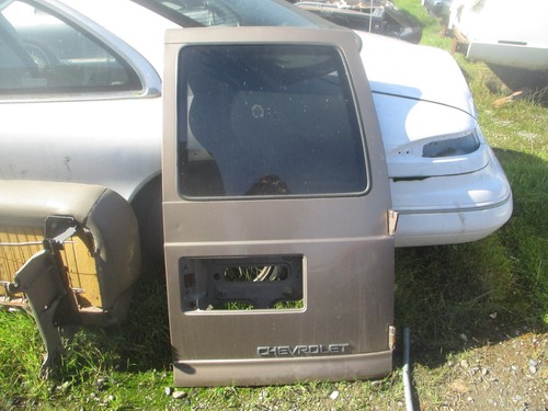 PASSENGER dutch door frame CHEVY ASTRO VAN 95 96 97 98 99 00 01 02 03 ...