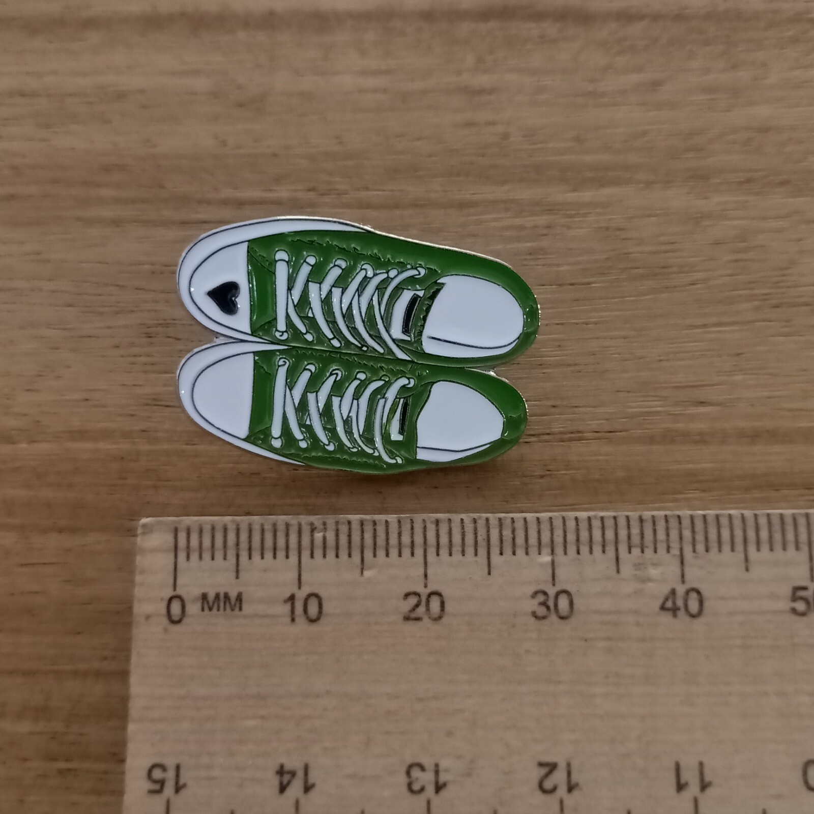 Green Shoe Sneaker Pin Badge w Heart Jewellery AUS Free Postage | eBay ...