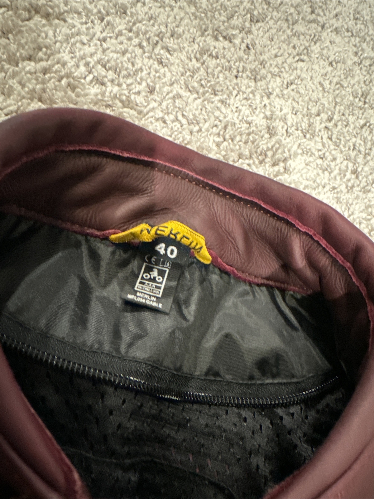 Merlin Gable WP Jacket Oxblood Medium Size 40 - Gem