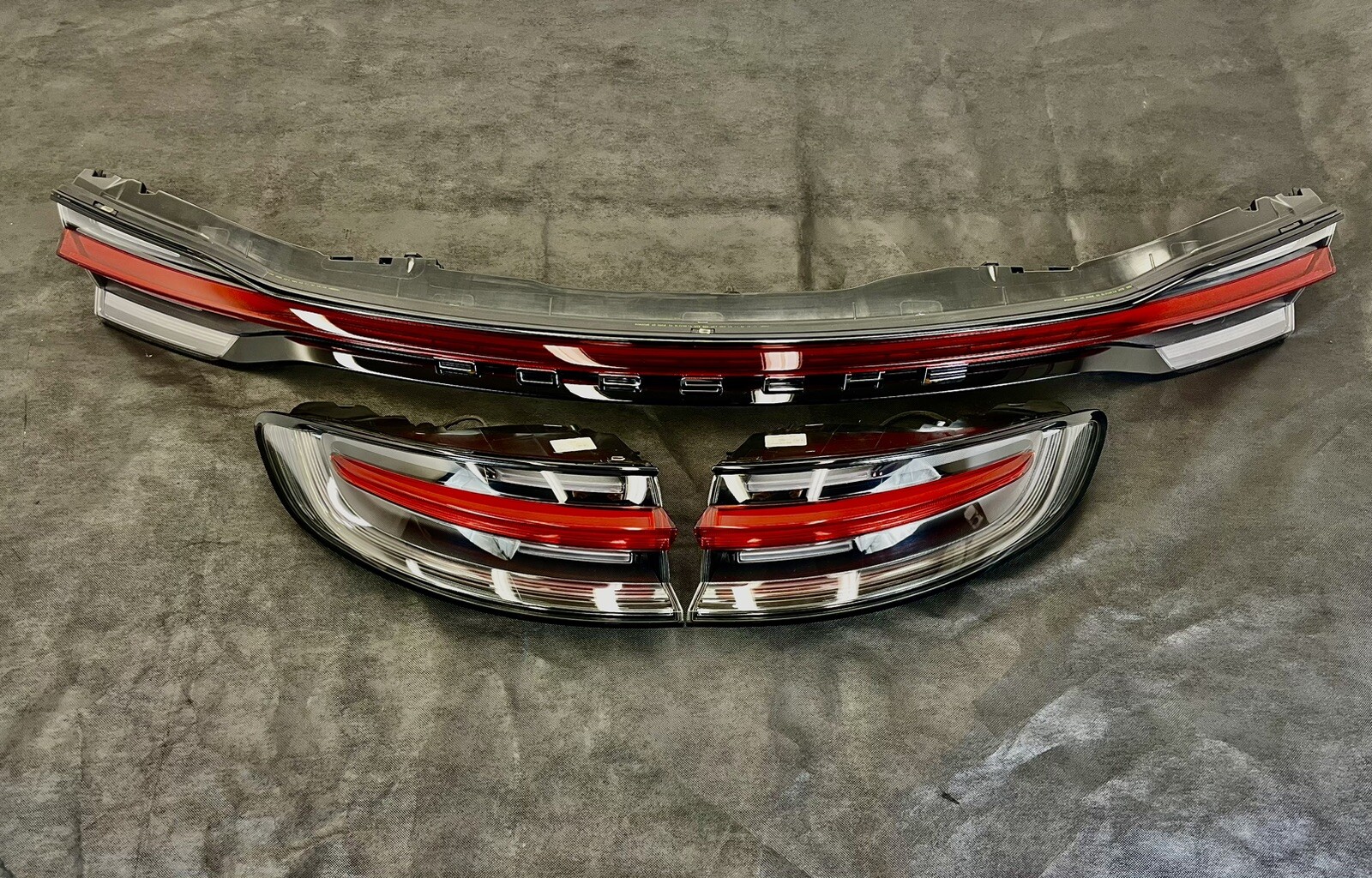 USA ORIGINAL PORSCHE Macan 2019 Facelift Full Set Rear Tail Lights ...