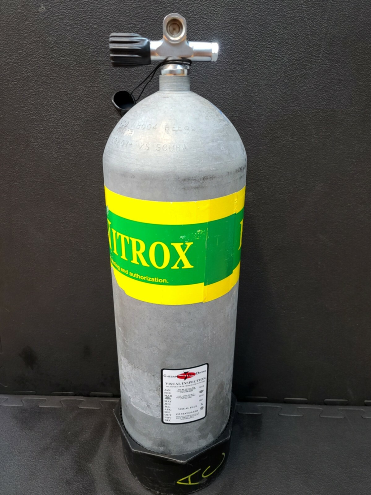 XS Scuba Steel Low Pressure Scuba Tank - 108 Cubic Feet DIN Valve ...