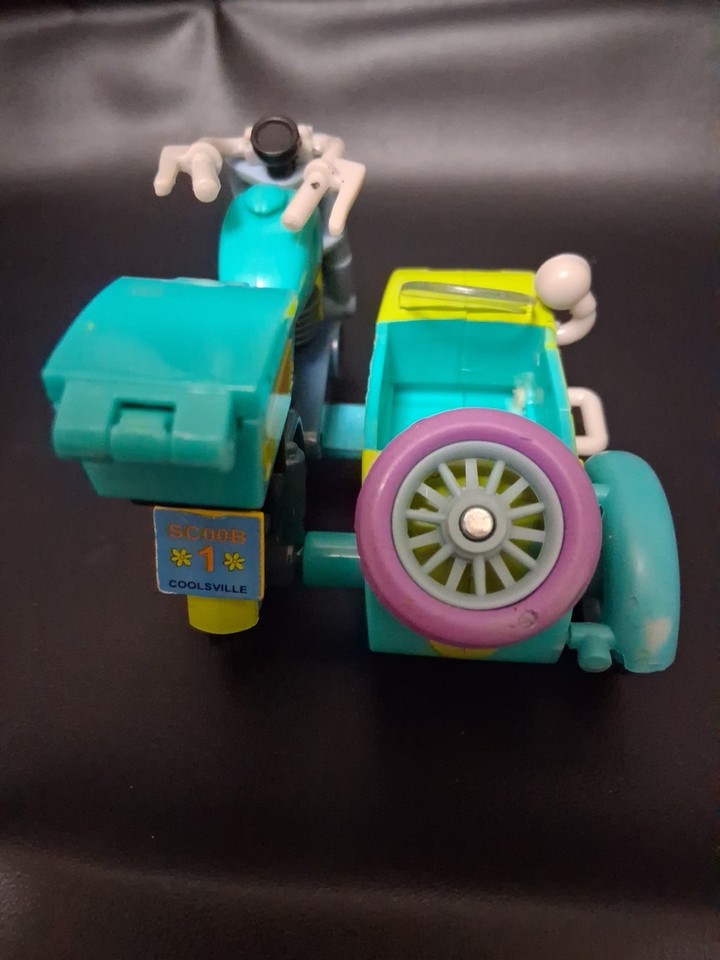 SCOOBY DOO BIKE & SIDECAR PLUS FIGURES SHAGGY, SCOOBY DOO and FRED ...