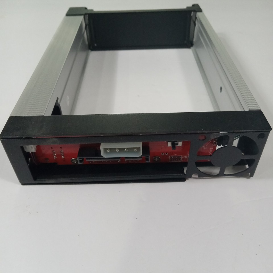 Addonics Diamond DSABYB Hard Drive Cradle Frame 3.5" Drive SATA ...