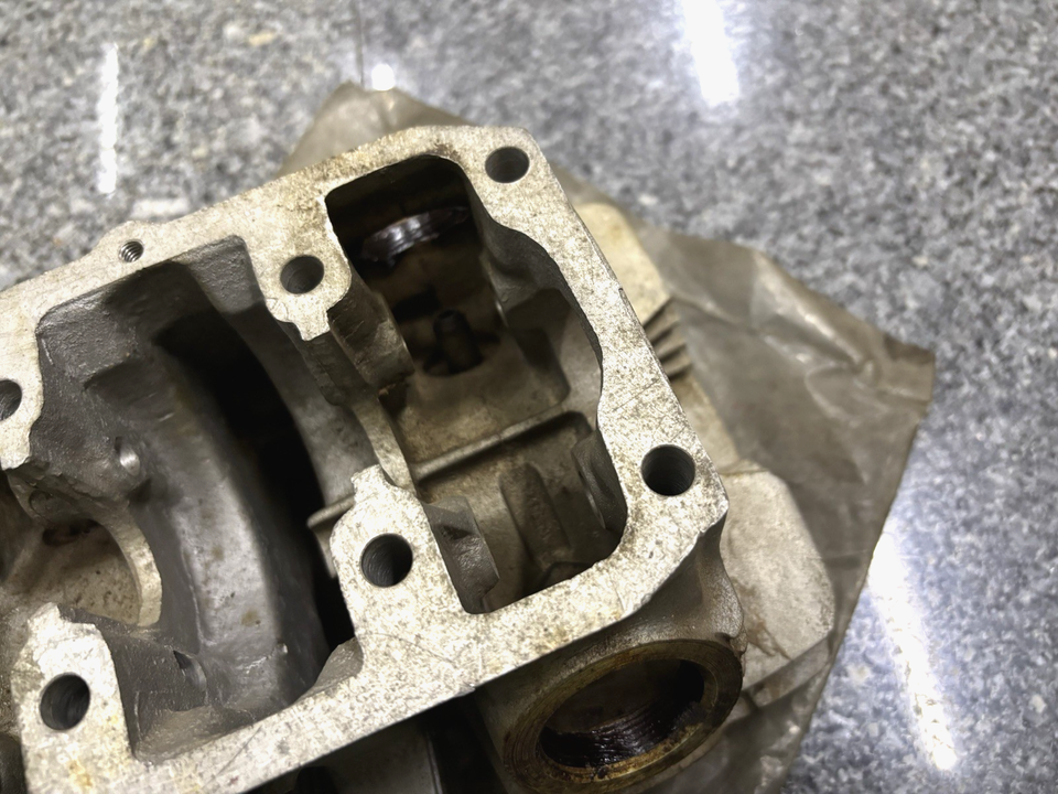 Honda 1968 CB175 CB175-K0 CL175 CL175-K0 Cylinder Head NOS Genuine ...