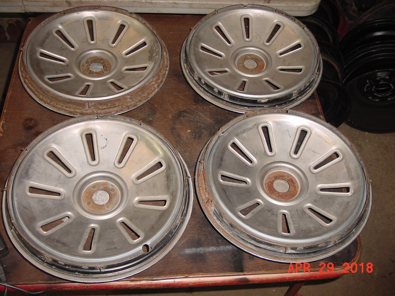 corvette c2 1964 hub caps nice shinny early | eBay