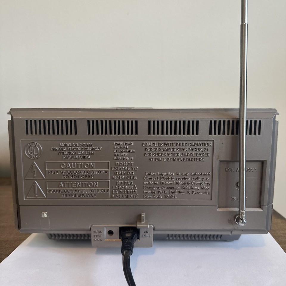 Vintage GE 7-7150B 1984 Television Portable CRT TV AM/FM Radio Works ...
