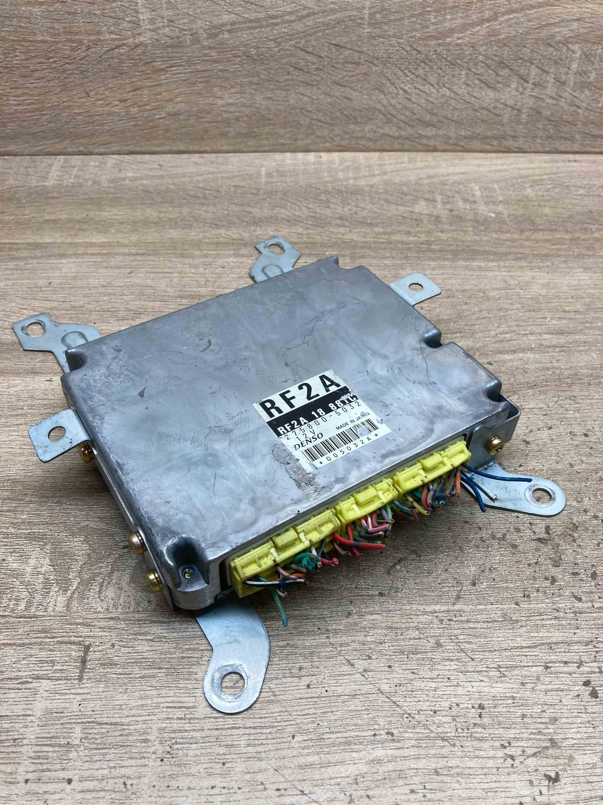 RF2A 18 881C 275800 5032 Mazda 626 Motor ECU Engine Module Unit Denso ...