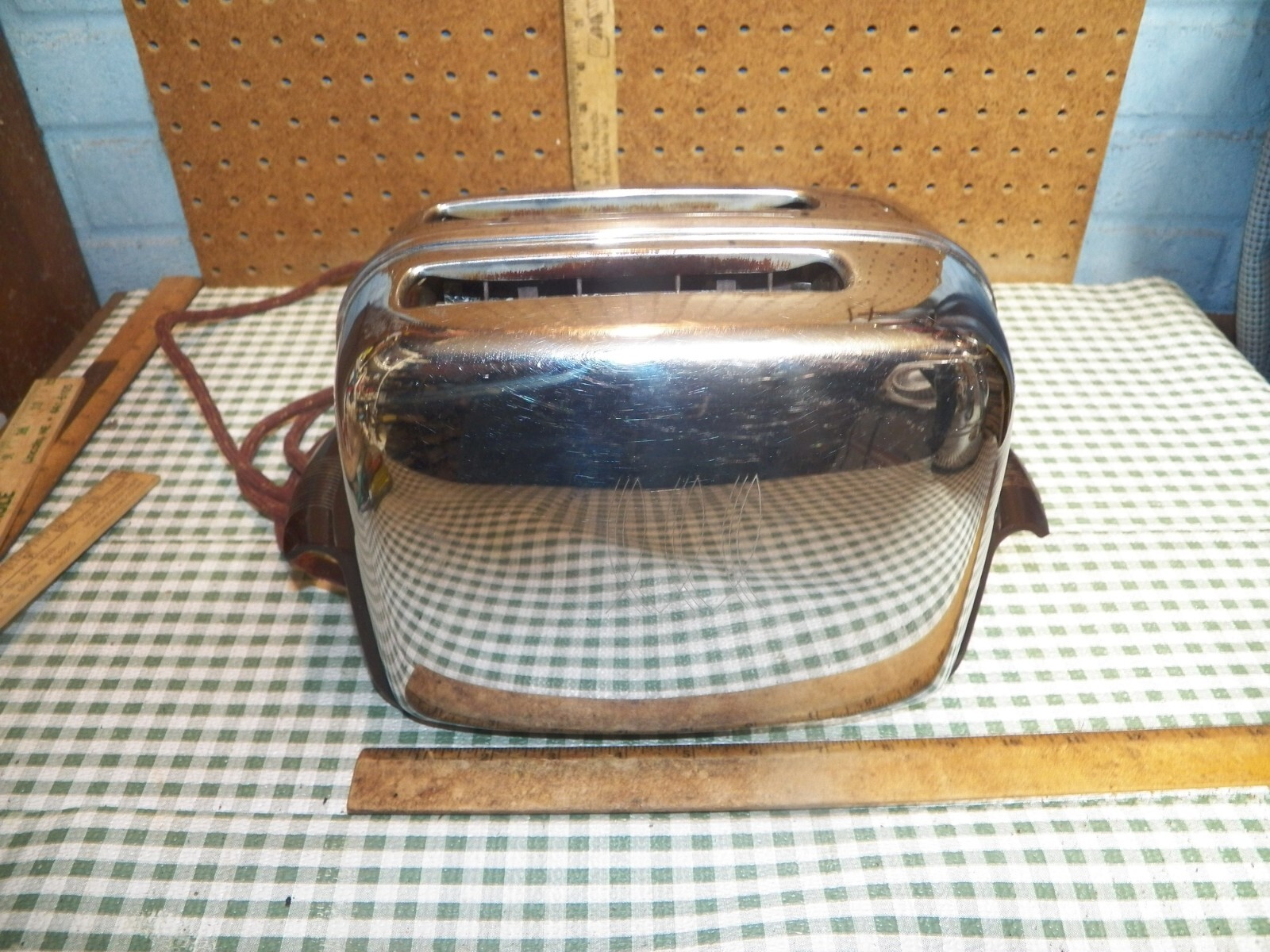 Vintage 1950s TOASTMASTER Toaster Model 1B14 w/ Bakelite Handles ...