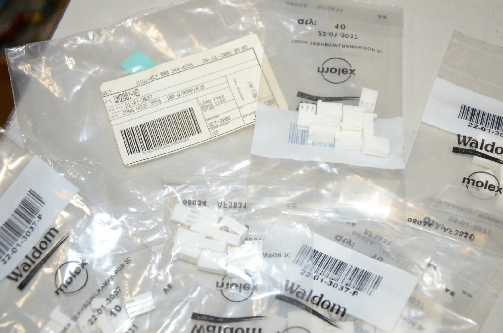 Molex 39-01-2060 39-01-2040 22-05-2031 Mini Fit Connector Housing 4 & 6 Circuit | eBay