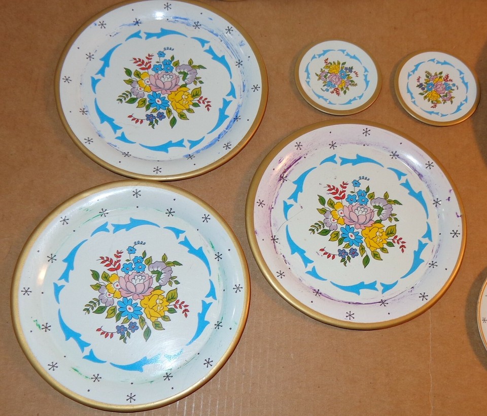 11 PC VINTAGE METAL TOY TEA SET PLATES SAUCERS TRAY BLUE GOLD POSSIBLY ...