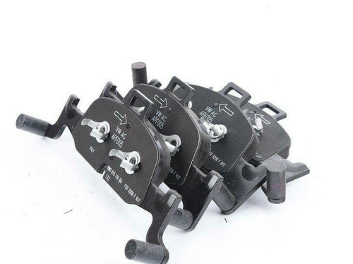 NEW AUDI A4 B9 FRONT WHEEL BRAKE PADS SET 8W0698151AD 17-19 ORIGINAL NO ...