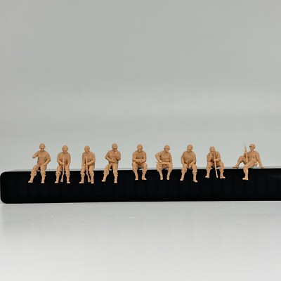 1/72 Scale Resin Model US WW2 Sitting Soldiers Truck Military Figures ...