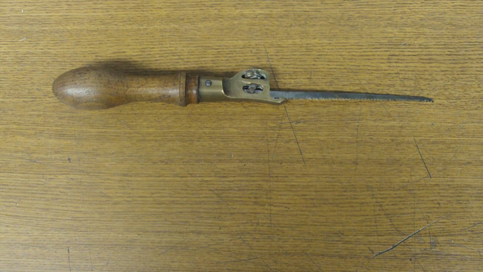 VINTAGE PAD SAW WITH UNUSUAL BLADE ADJUST RETAIN MECHANISM KEYHOLE SAW ...