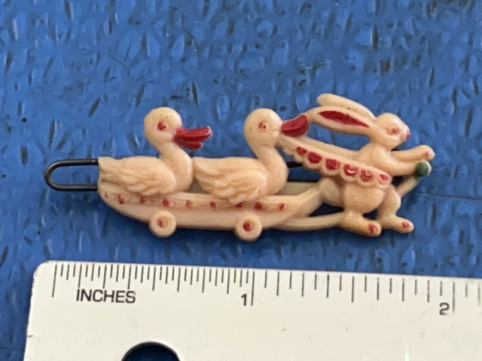 1950s PINK PLASTIC Ducks & Bunny HAIR BARETTE - Gem