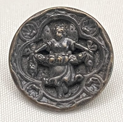 Roman - Roman Button