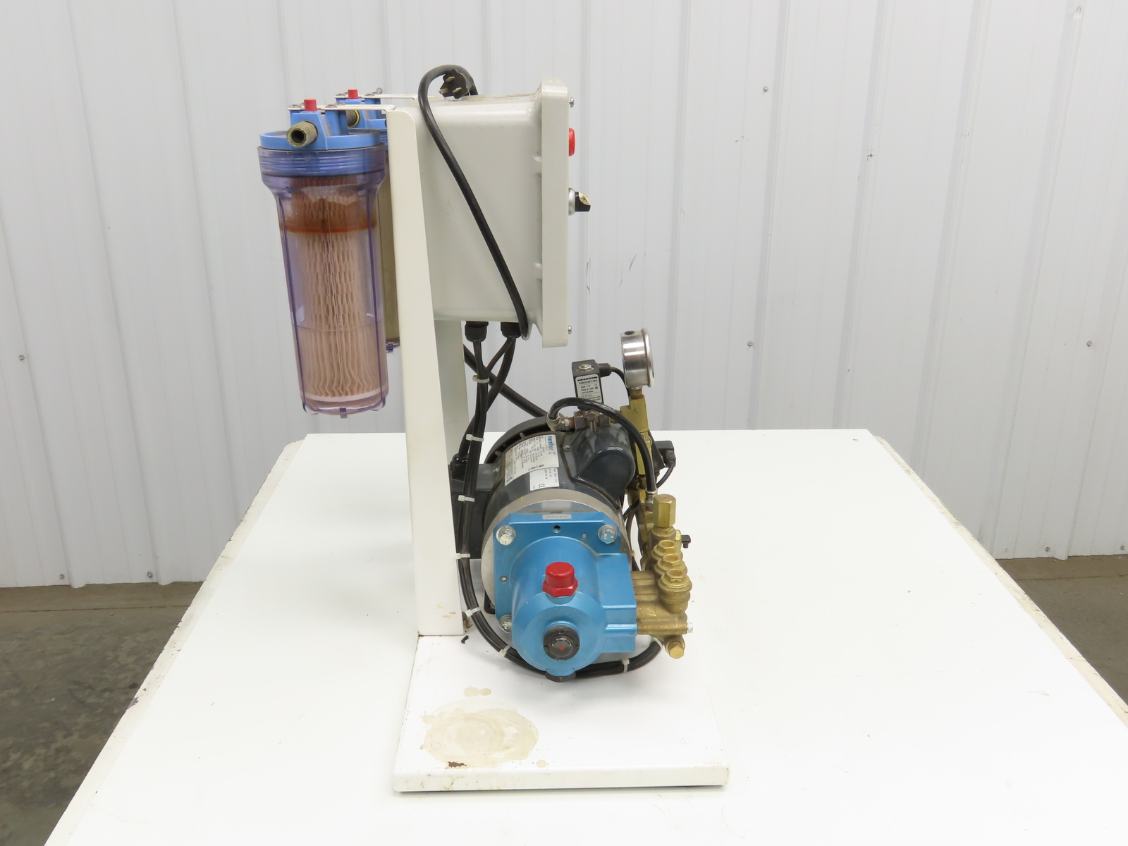 CAT Pumps 4DX10ER Direct Drive Plunger Pump 1 GPM 2000 PSI for sale ...