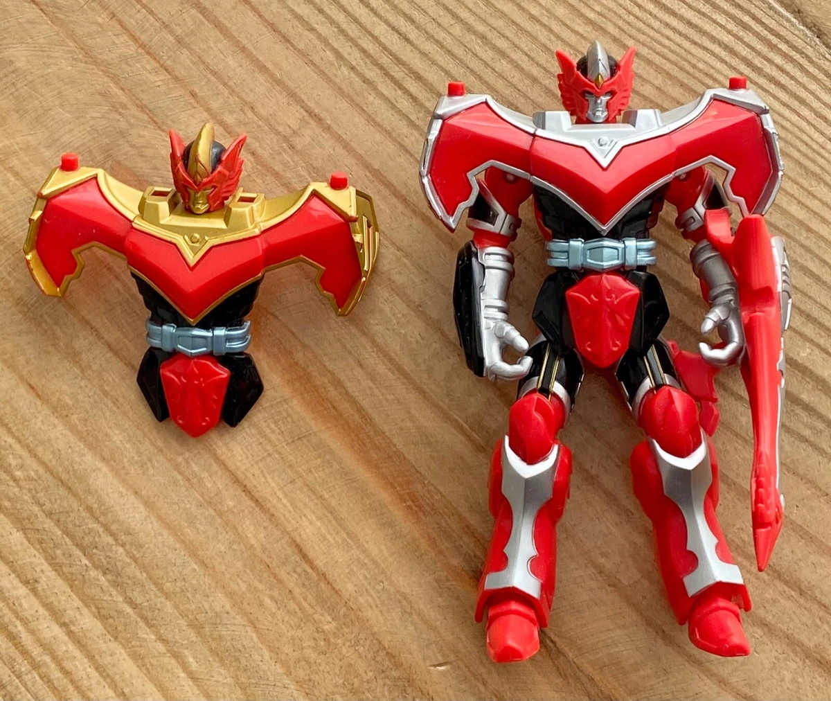Power Rangers Mystic Force Red Ranger Battlizer