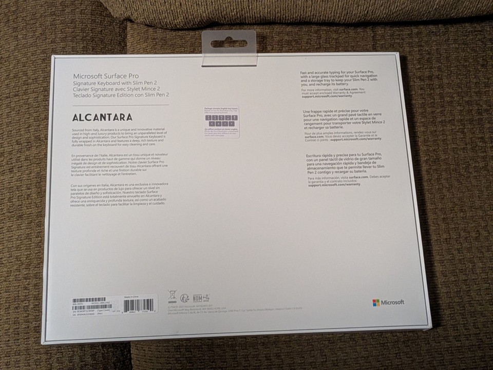 Great Cond. Microsoft Surface Pro Signature Keyboard With Slim Pen 2 ...