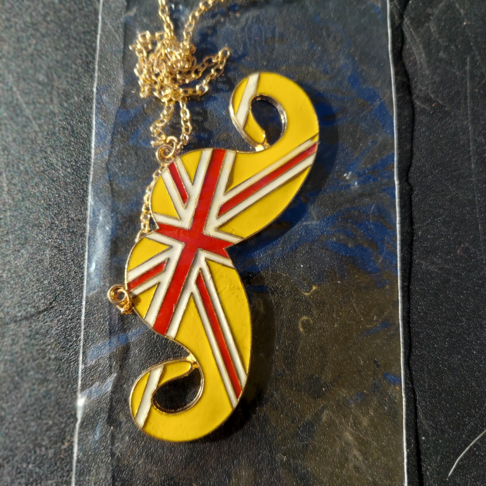 Chuns Fashion Mustache Chain Necklace Yellow Mustache Gold Tone Chain ...