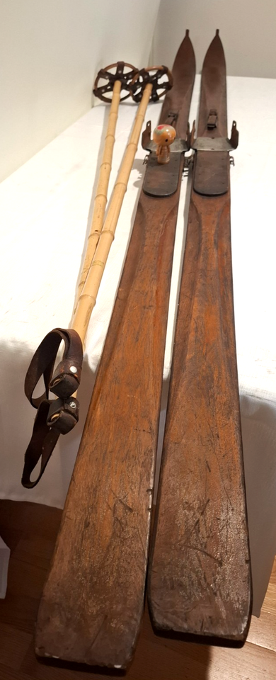 Vintage Japanese Wooden Snow Skis And Bamboo Stocks 204cm Collectable