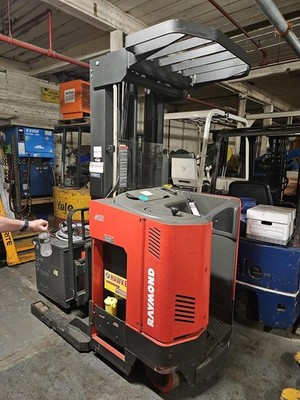 Raymond Standup Forklift 2007 Narrow Aisle 3000 Lb Triple Mast 270 ...