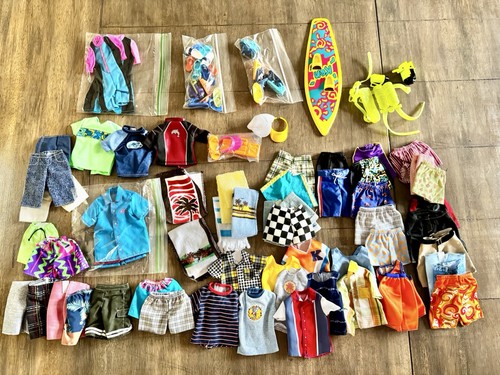 Vintage Ken beach And Summer 70+pieces of Ken/Clothes/Shoes/Accessories ...