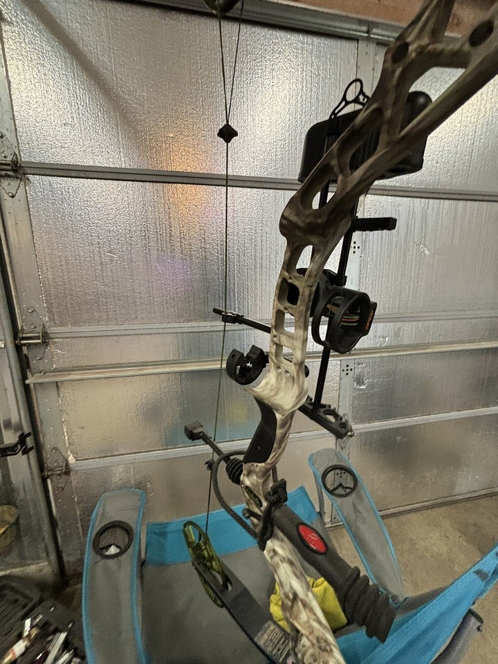 Bowtech compound bow | eBay