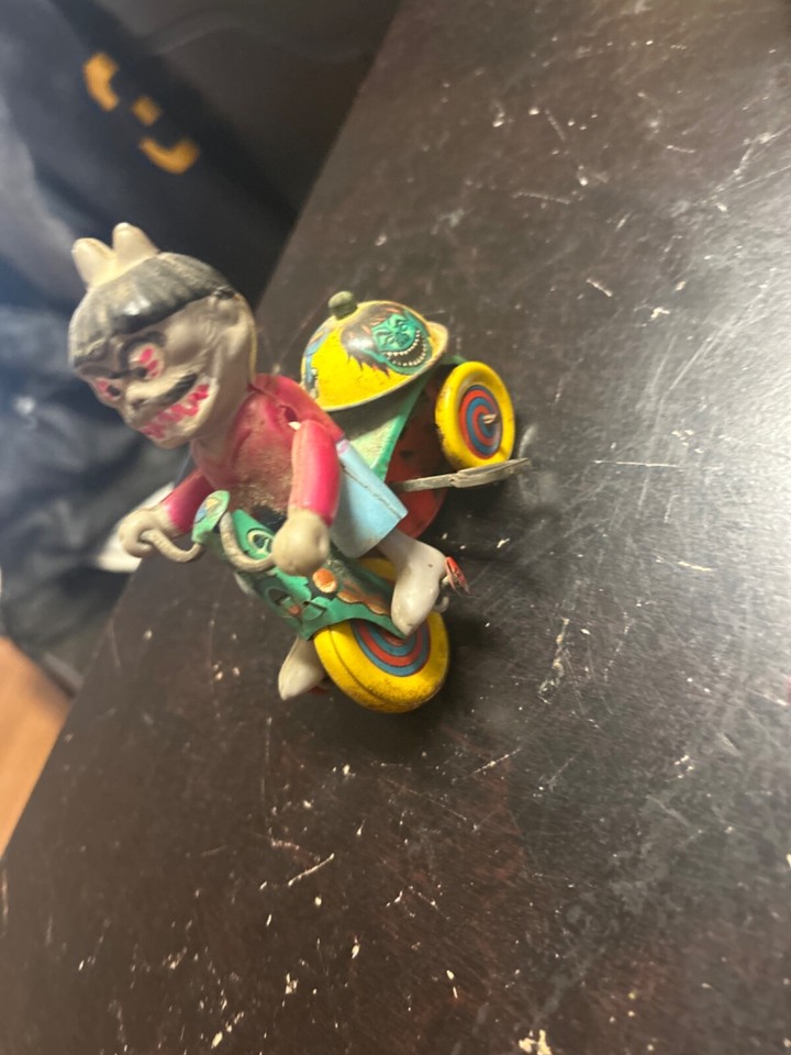 1960S NUTTY MADS MONSTER TRICYCLE WIND UP TOY BY MARX RARE! | eBay
