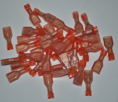 Lot of 37 NEW TE AMP INSULATED FAST PLUS TERMINAL CONNECTOR 22-18 2 ...