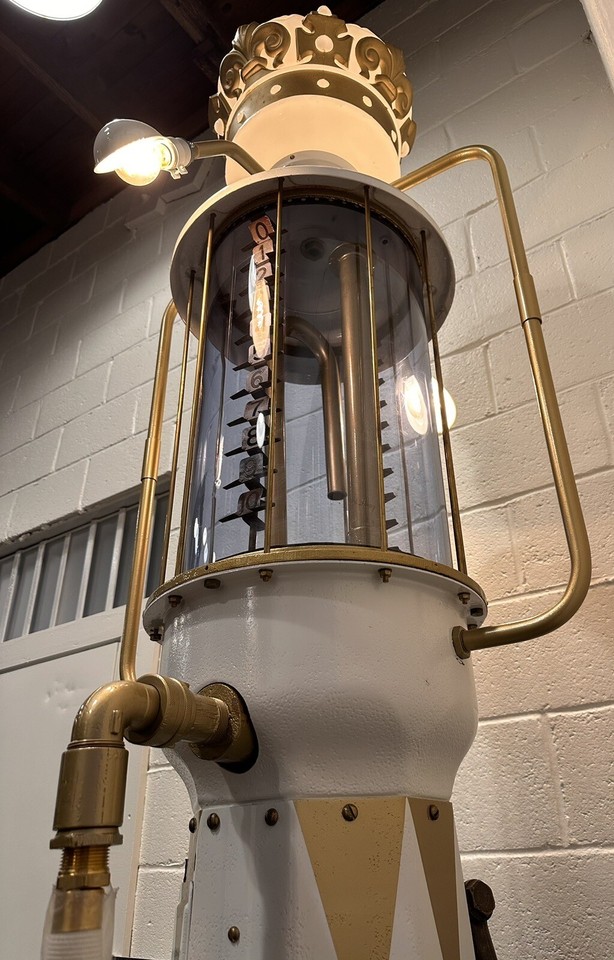 Original Fry model 71 Visible Gas Pump Standard Oil Gold Crown Milk ...