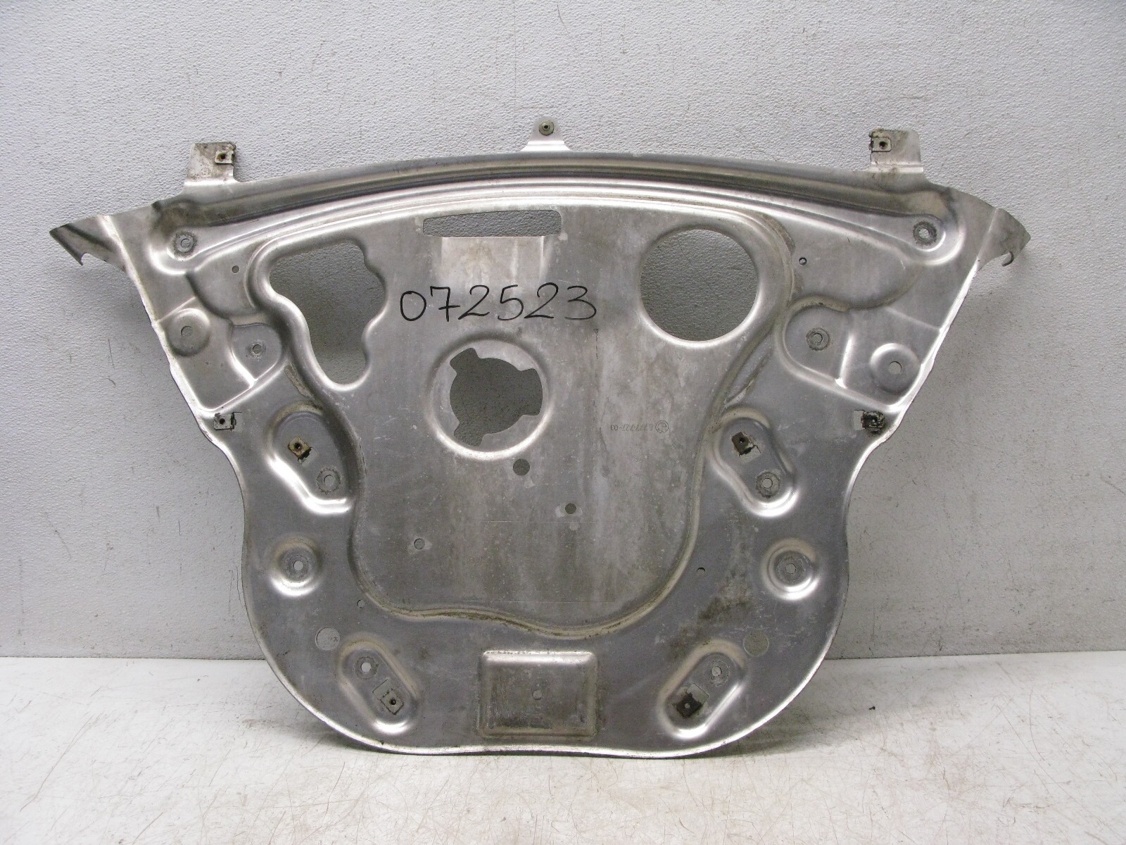 10-19 BMW F10 550i xDRIVE 640i 750i FRONT UNDER ENGINE BELLY PAN SKID ...