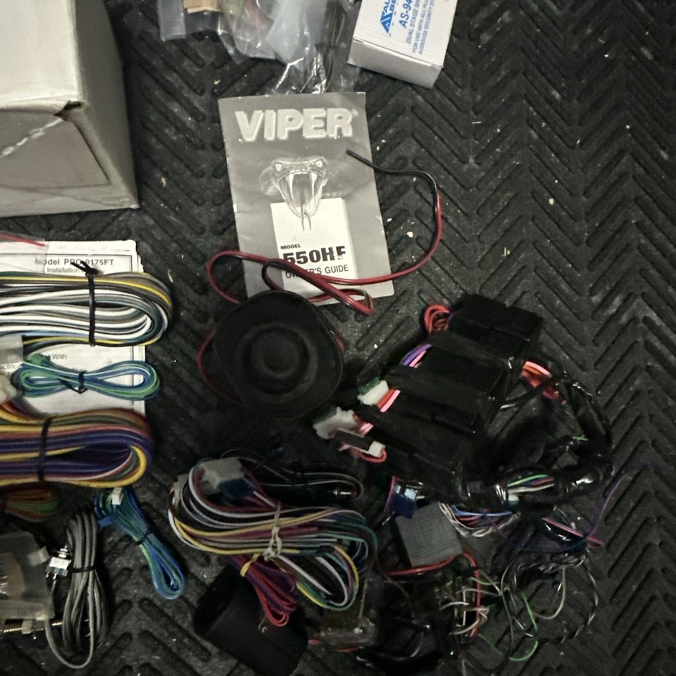 Huge Remote Start Lot NO REMOTES Wiring Kits Siren Autopage Viper ...