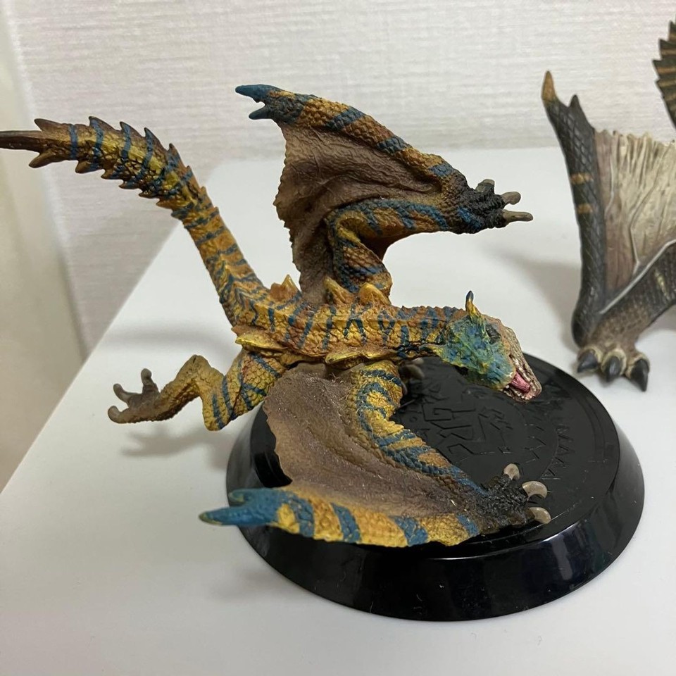 Monster Hunter Figures Collection Lot Tigrex Diablos Blos Model Toy ...