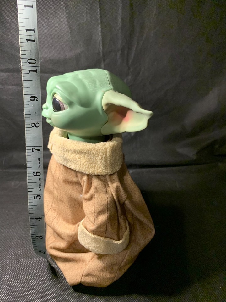 Star Wars The Child Animatronic Edition 25+ Sound Motion - Baby Yoda ...