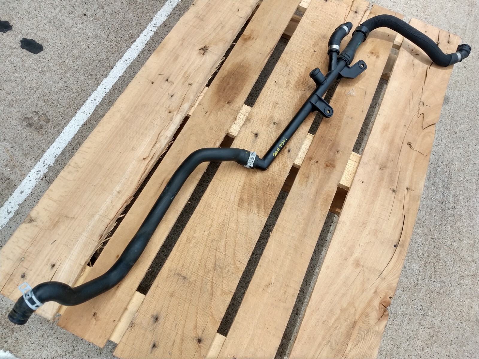 BMW COOLANT PIPE HOSE & RETURN LINE AUXILIARY HEATER F01 F02 ...