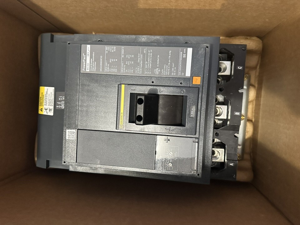 Square D MGA36800 800A 600V Circuit Breaker 785901496793 | eBay