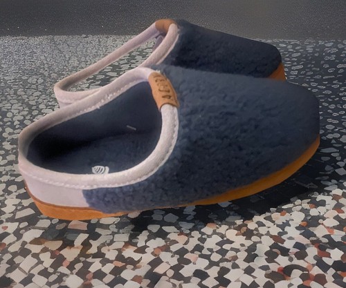 Acorn Berber Harbor Hoodback Bluebird Womens Slippers size 5/6 | eBay