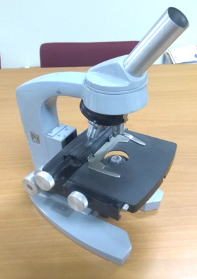 Microscopes - American Optics Spencer Microscope