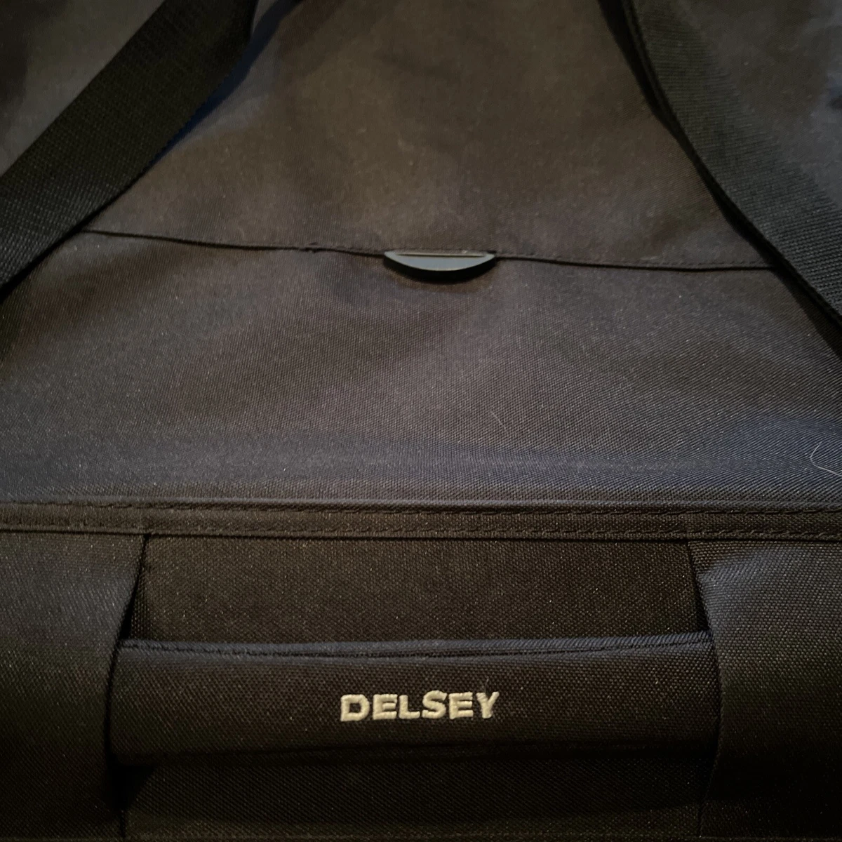 Delsey Garment Sleeve 42