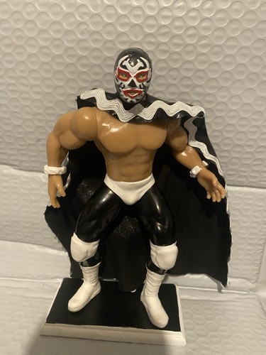 DOS CARAS Luchador Wrestler 7 in Action Figure Mexican HANDMADE PAINTED ...