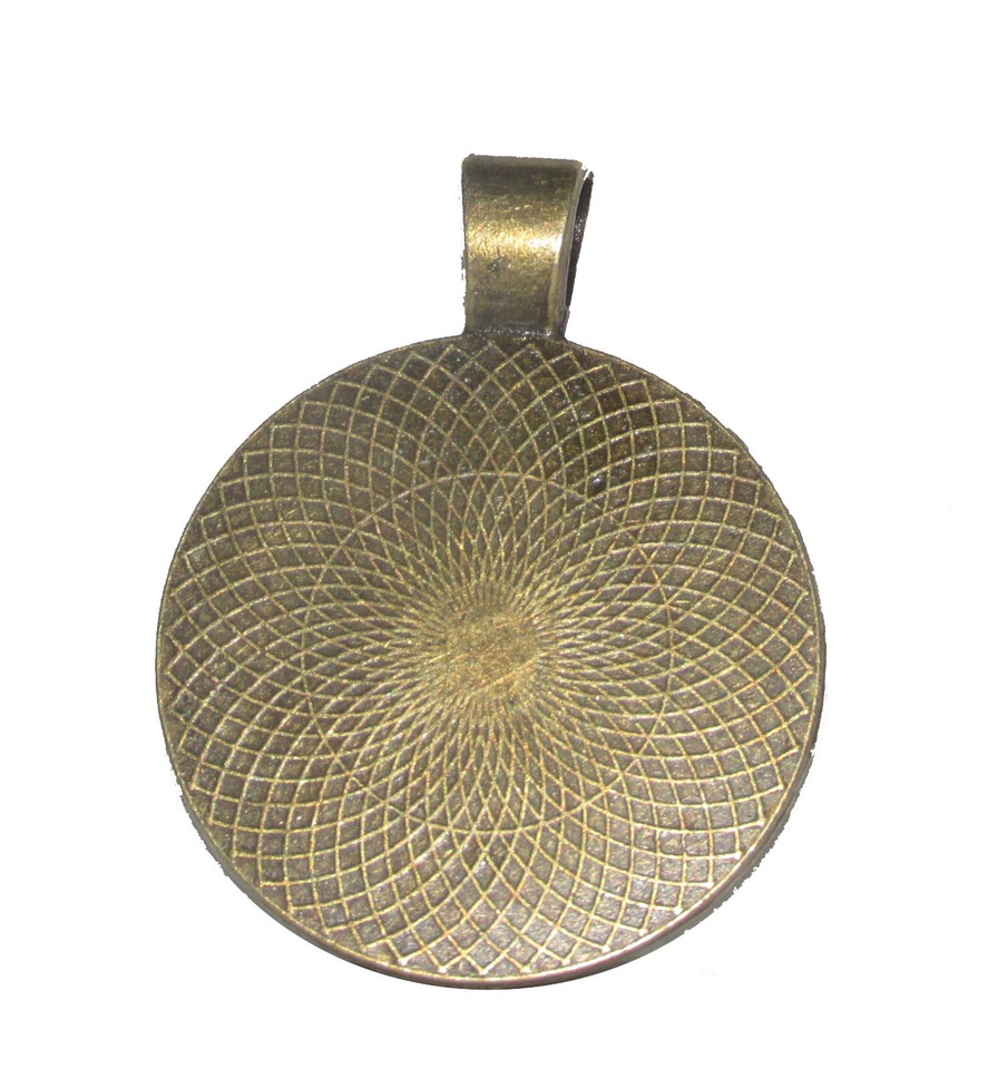 Roulette Wheel Glass Top Key Ring Handcrafted Gambling Vegas Gift | eBay