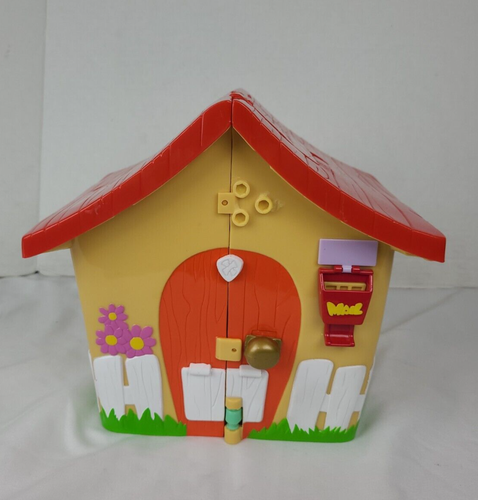 Snubbies Folding Doghouse Large Yellow Plastic Playhouse 3 Dogs And ...