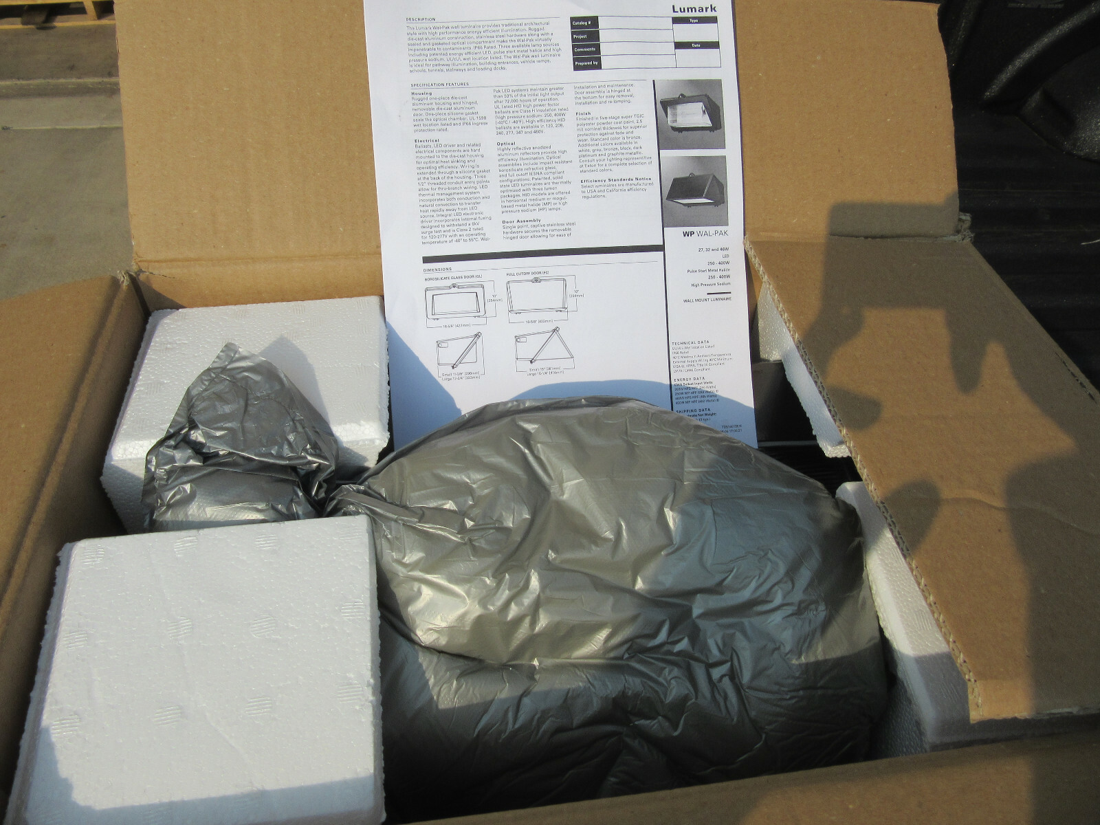 Eaton WPL3B Wall Pack Fixture 27W LED Die Cast Aluminum Housing Bronze ...