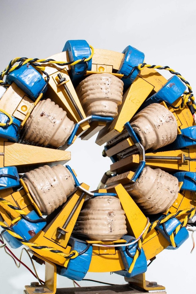 Particle Accelerator Beam Steering Magnet | eBay