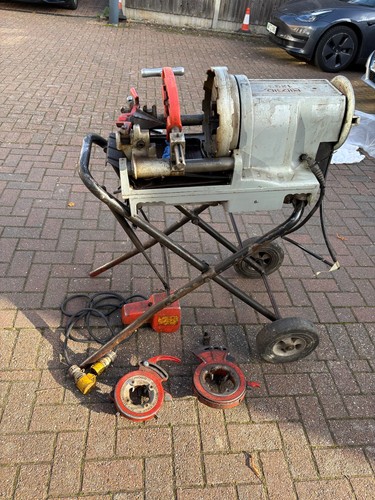 Ridgid 1233 Pipe Threading Machine | eBay UK
