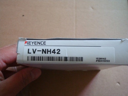 1PC New Keyence LV-NH42 Sensor In Box *TT | eBay